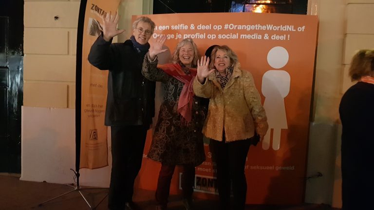 Internationale campagne Orange the World 2019 : Vrouwenopvang Rosa ...
