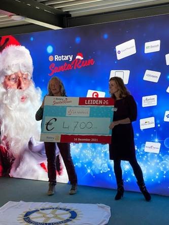 Rotary Leiden/Santa Run overhandigt cheque aan Rosa Manus ...